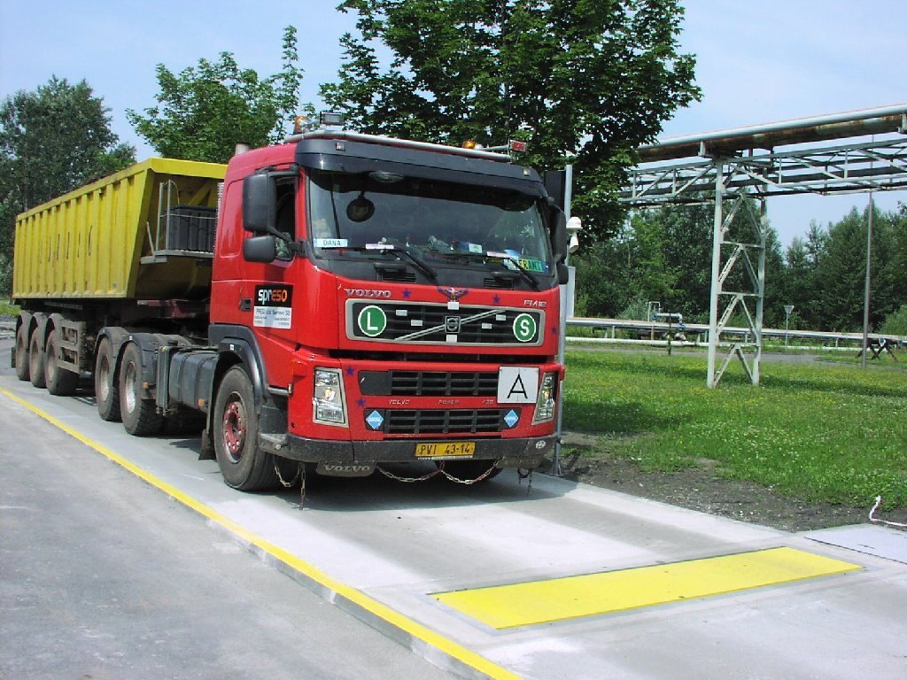 Dynamic Axle Weighing System TENZOWIM 134 for fast weighing vehicles