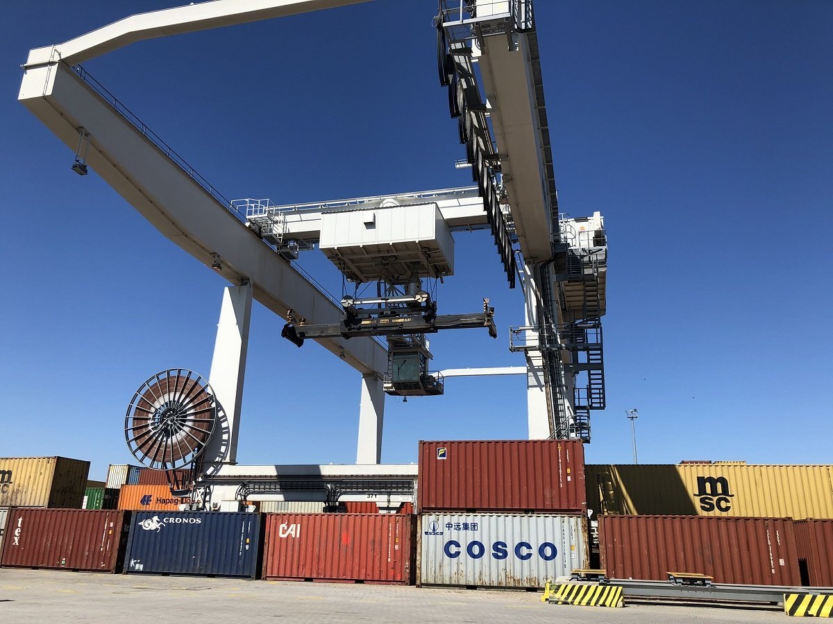 Container scales for reloading